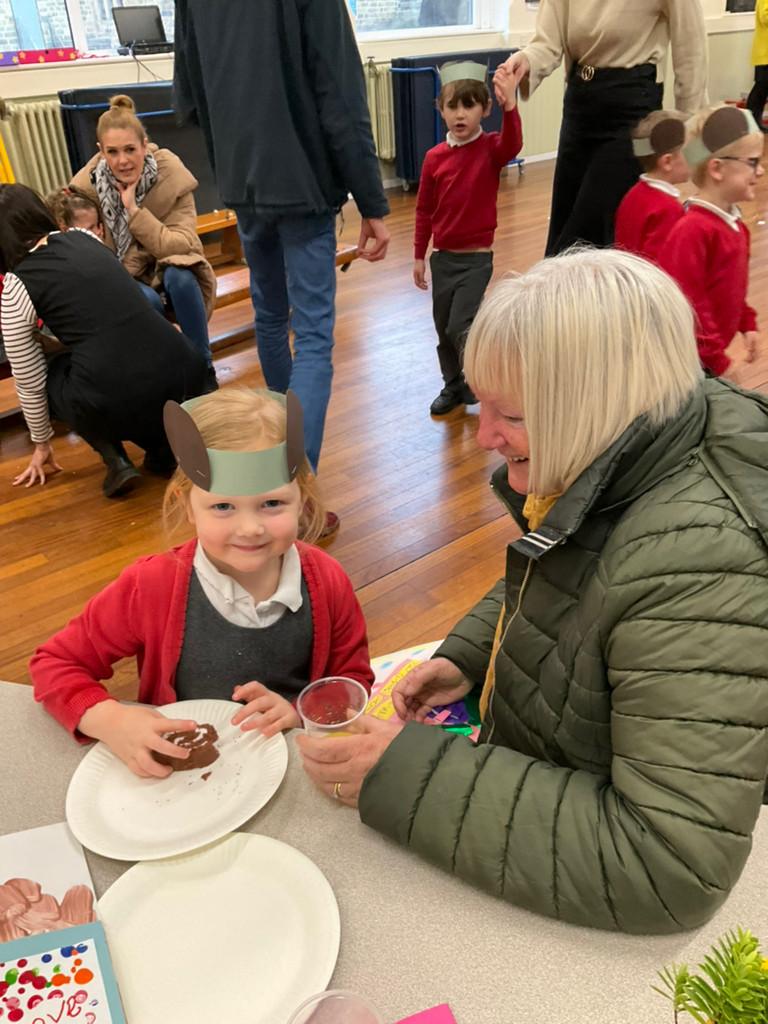 Reception Photographs | Calverley CE Primary School